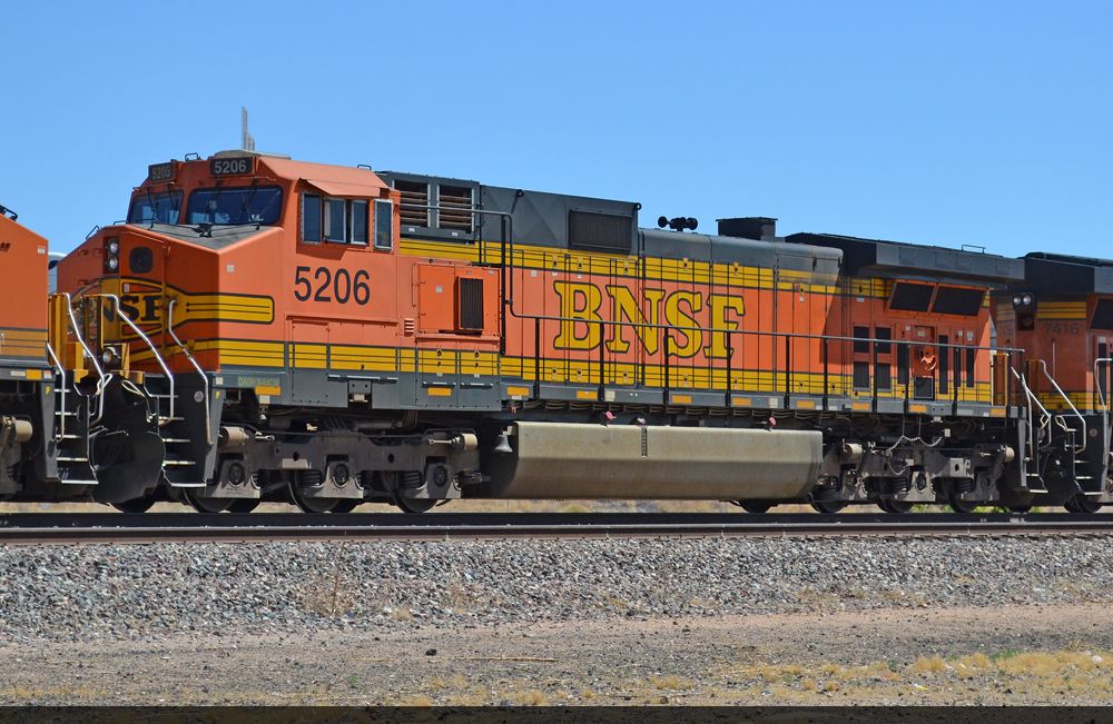 BNSF 5206